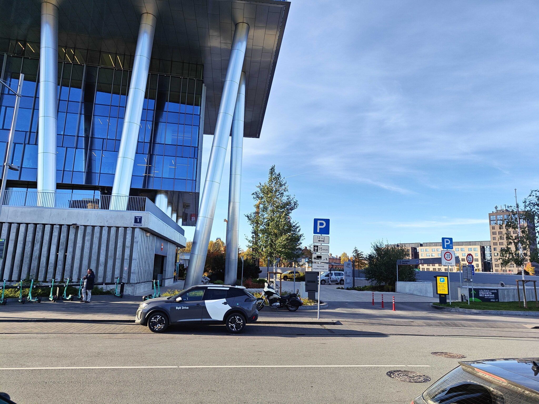 Snabb stāvvietas Latvijā - Snabb